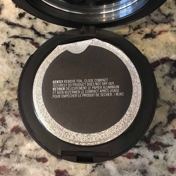 MAC Cosmetics | Makeup | Mac Studio Tech Powder Foundation Nw5 | Poshmark